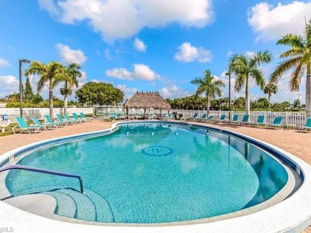 10 Abilene Trl Unit 192, Naples, FL 34113