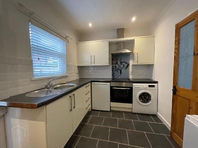 10 Ainsworth Drive, Belfast, BT13 3EJ