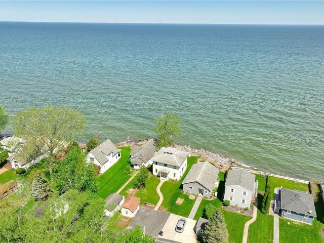 10 Alder Beach