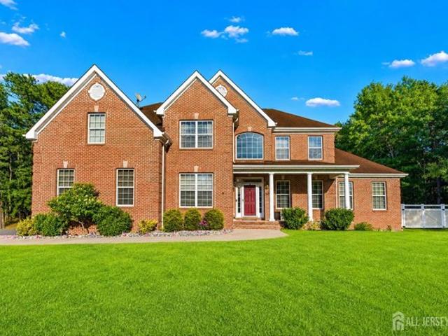 10 Altori Ct, Little Egg Harbor, NJ 08087