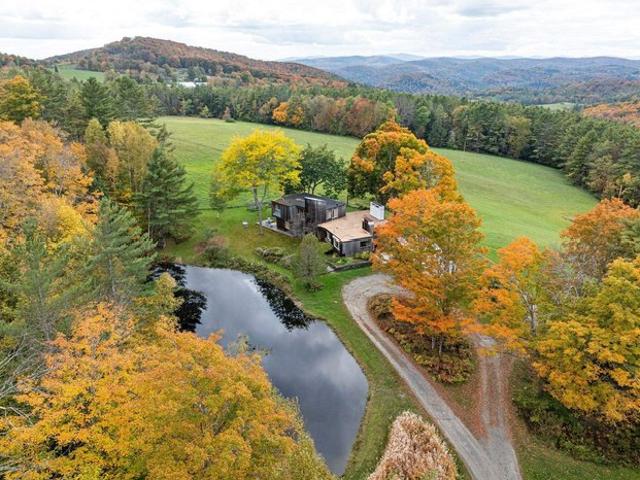 10 and 26 Chester Dr, Tunbridge, VT 05077