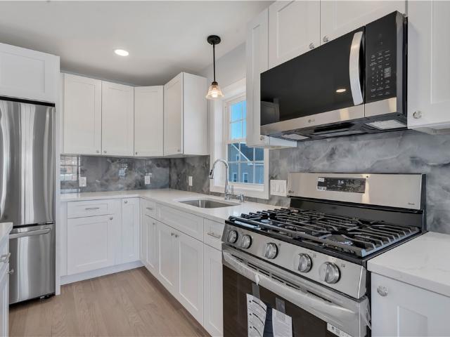 10 Anthony Avenue 2