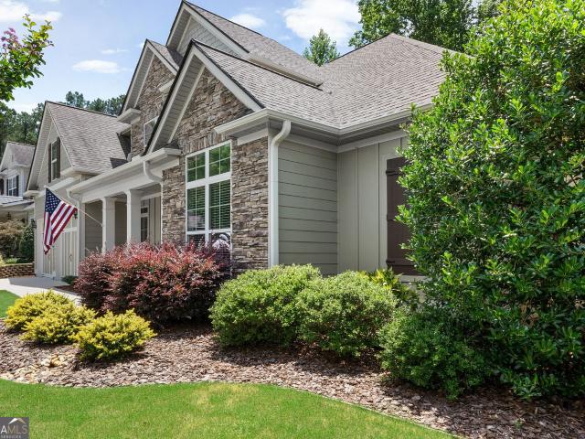 10 Ashville Place