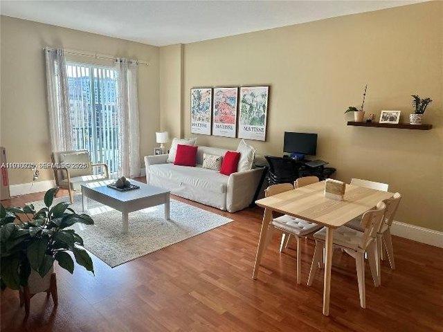 10 Aragon Ave Ste 818, Coral Gables, FL 33134