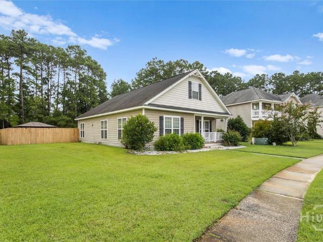 10 Arbors Circle