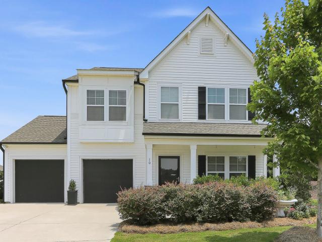 10 Arlie Lane