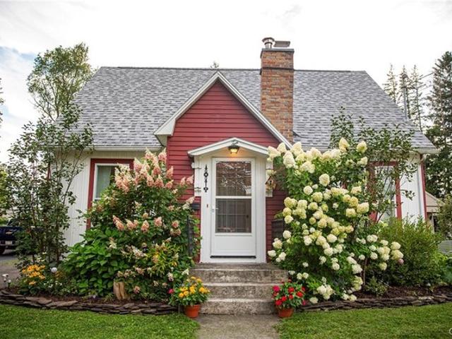 10 Atkins Ave, Cortland, NY 13045