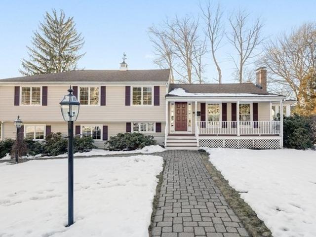 10 Ballard Ter, Lexington, MA 02420