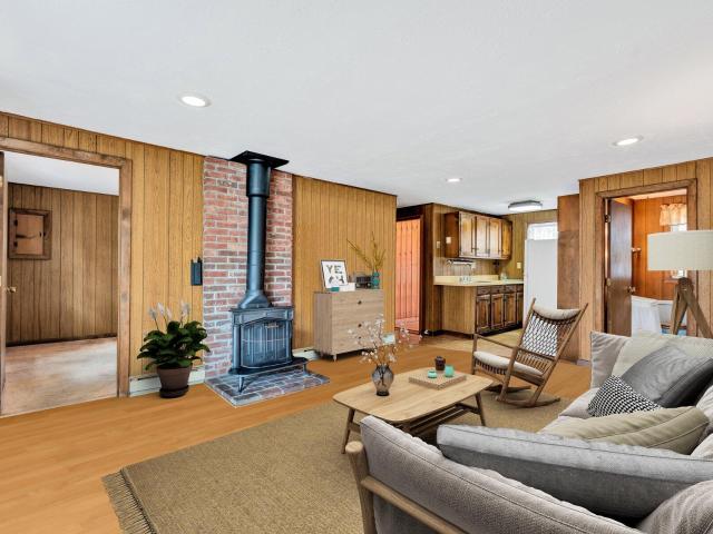 10 Bartlett Rd, Wellfleet, MA 02667 | MLS #22601