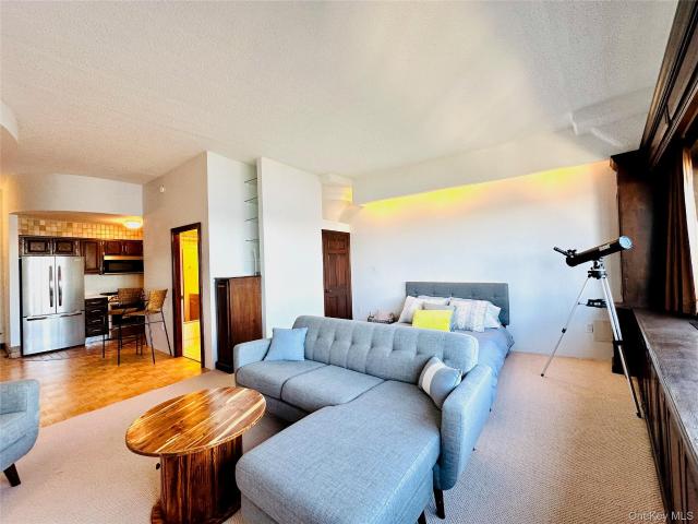 10 Bay Street Landing 5B