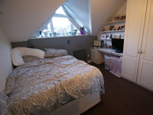10 Bed Ebberston Terrace, Hyde Park, Leeds