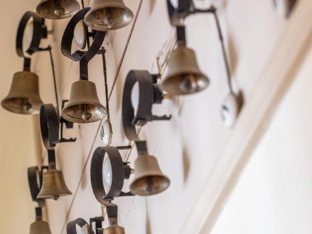 10 bed house for sale