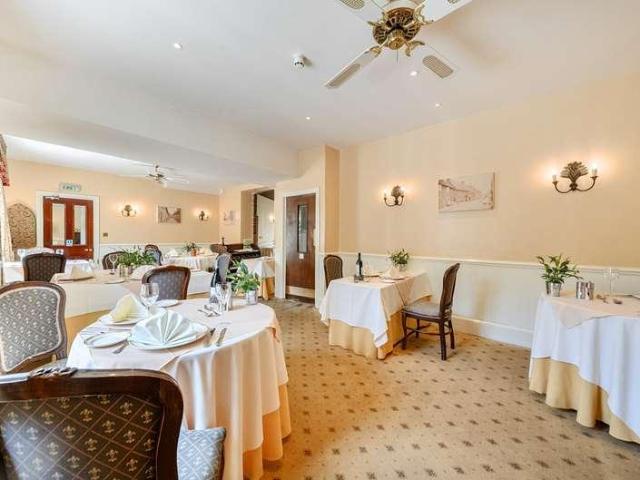 10 bed house for sale