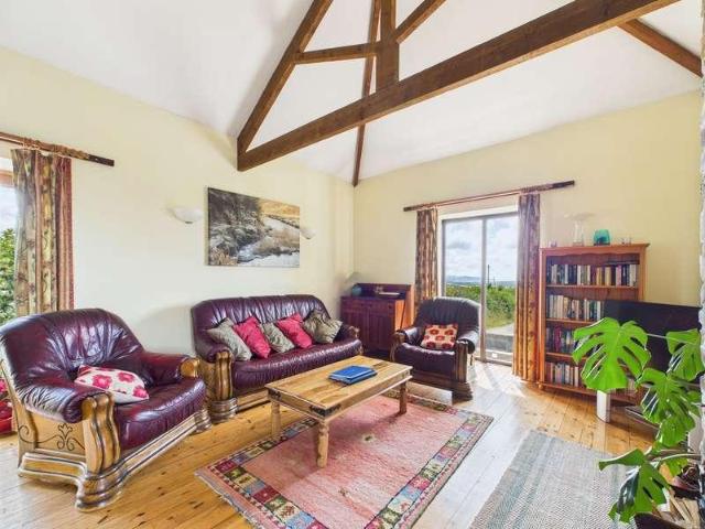 10 bed house for sale