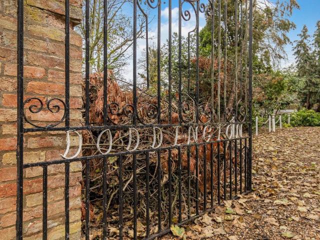10 bed house for sale