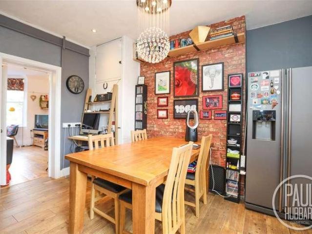 10 bed house for sale