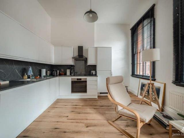 10 bed property for sale
