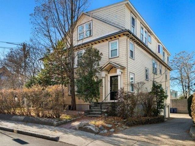10 bedroom, Newton MA 02458 104790432