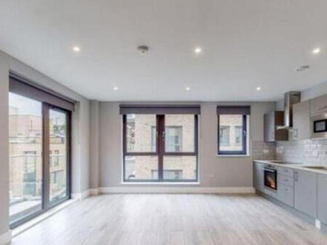 10 bedroom apartment for sale in 32 Apartments for Sale, Varis Court, Station Approach Road, Coulsdon, CR5