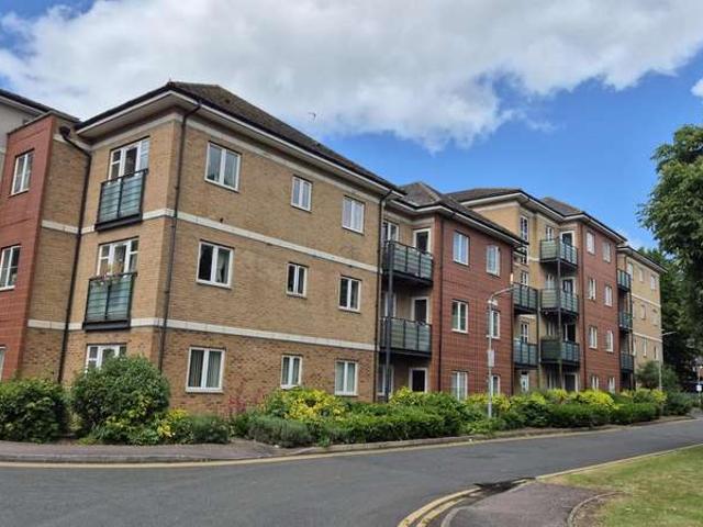 10 Bedroom Apartment Flat