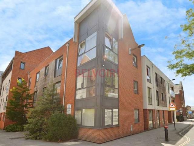 10 Bedroom Apartment Flat