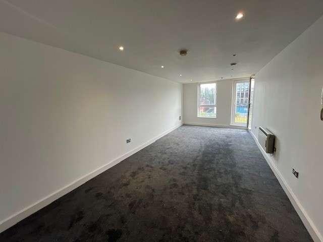 10 Bedroom Apartment Flat