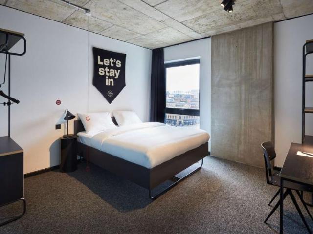 10 Bedroom Apartment Glasgow Glasgow 101845460
