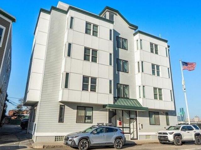10 bedroom, Boston MA 02127 LS101628154