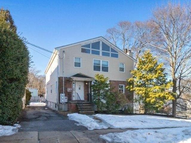 10 bedroom, Boston MA 02135 102825070