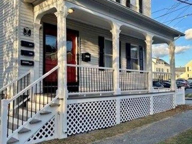 10 bedroom, Bristol RI 02809 104113096