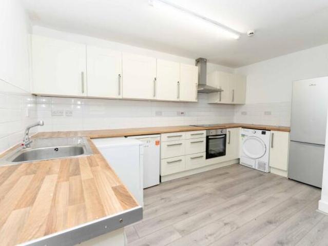 10 bedroom cluster house for rent in Smithdown Road, Liverpool, L15