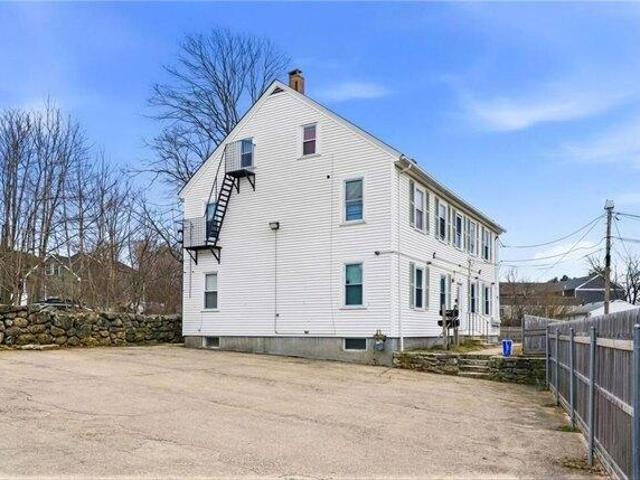 10 bedroom, Coventry RI 02816 104653807