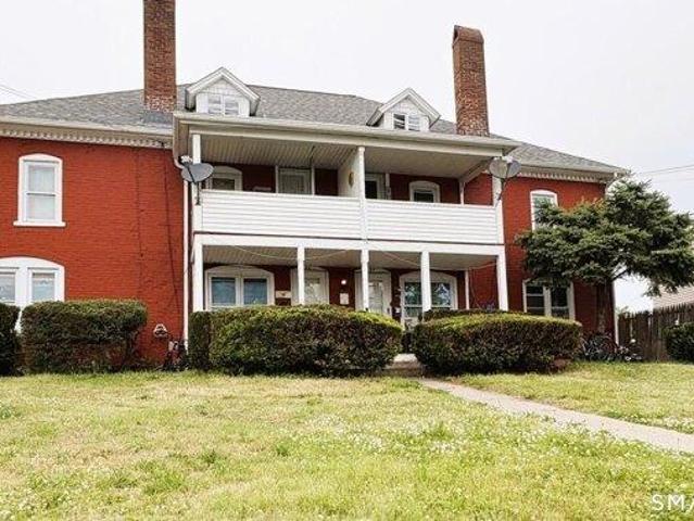 10 bedroom, Danbury CT 06810 104299641