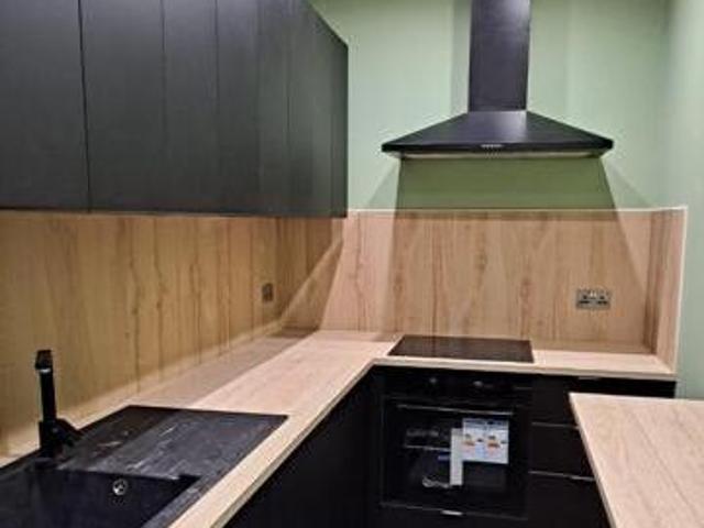 10 Bedroom Detached House For Rent In London