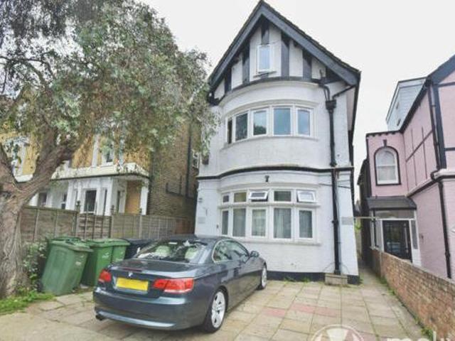 10 Bedroom Detached House For Sale In London