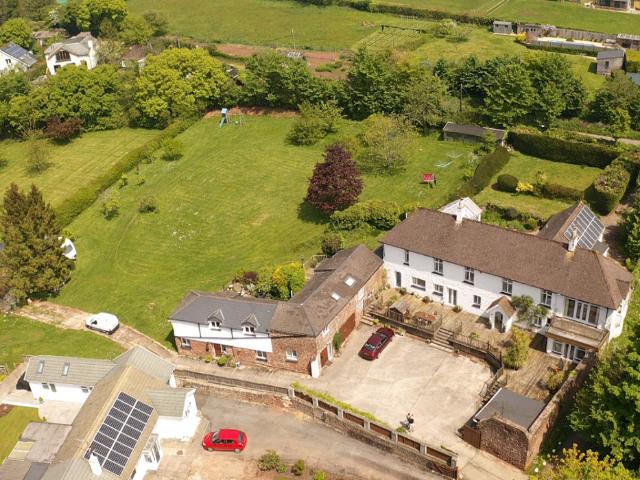 10 bedroom detached house for sale