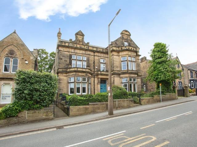 10 bedroom detached house for sale