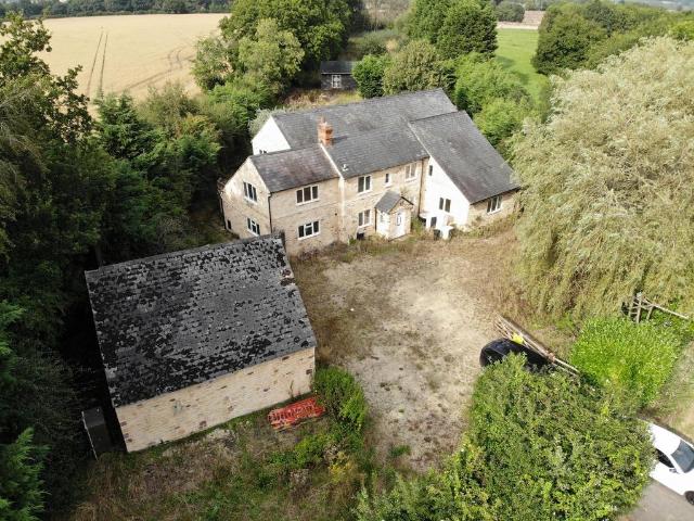 10 bedroom detached house for sale