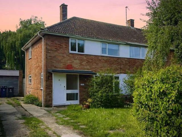 10 Bedroom Detached House