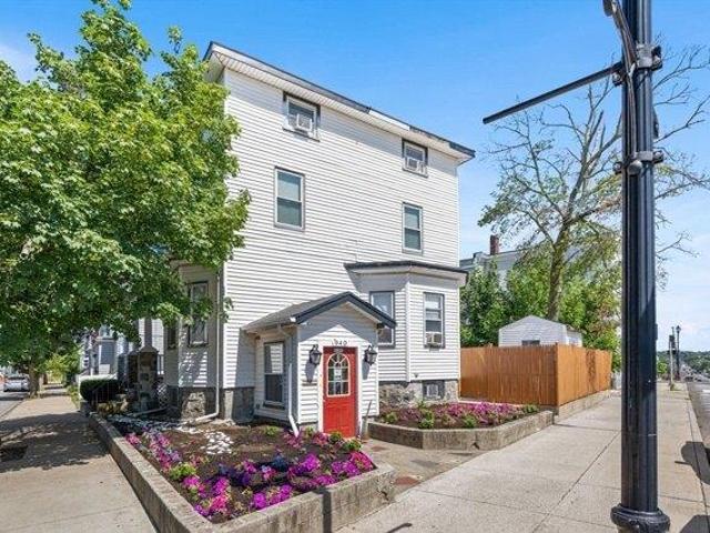 10 bedroom, Everett MA 02149 103072709