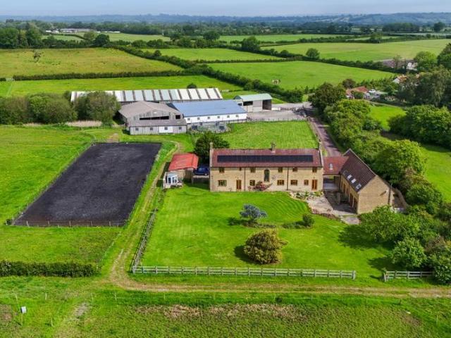 10 bedroom equestrian facility for sale
