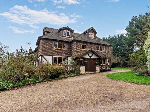 10 bedroom equestrian facility for sale