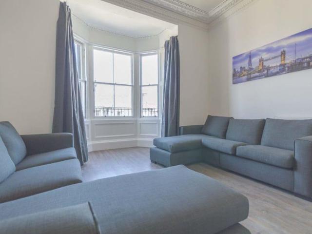10 bedroom flat share to rent