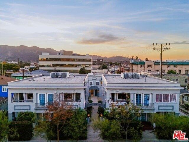 10 bedroom, Glendale CA 91203 90561347