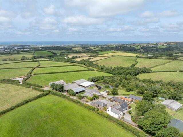 10 Bedroom House Bude Cornwall LS100786436