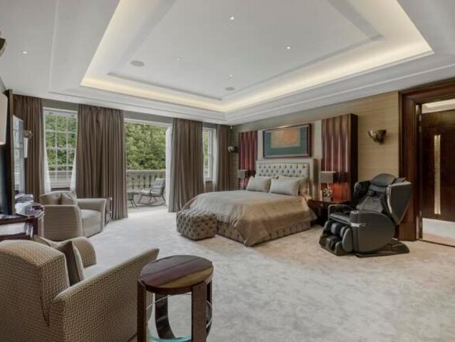 10 bedroom house for sale in Avenue Road, St Johns Wood, London, NW8