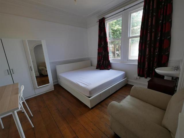 10 bedroom house share to rent
