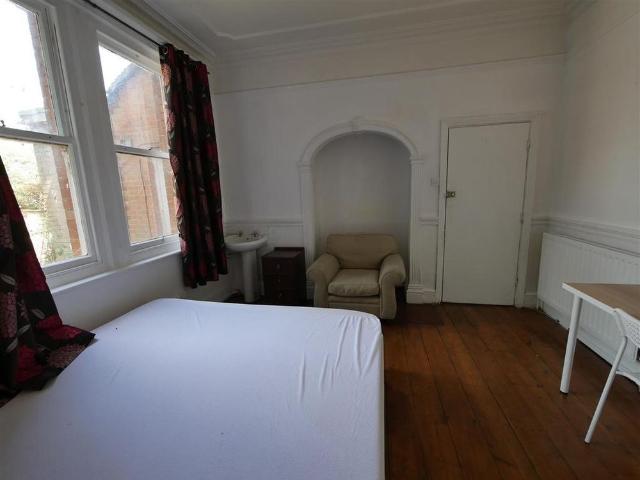 10 bedroom house share to rent