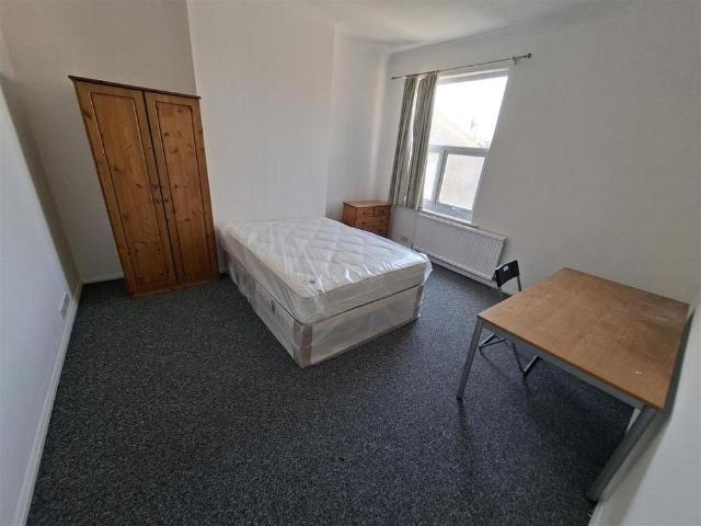 10 bedroom house share to rent