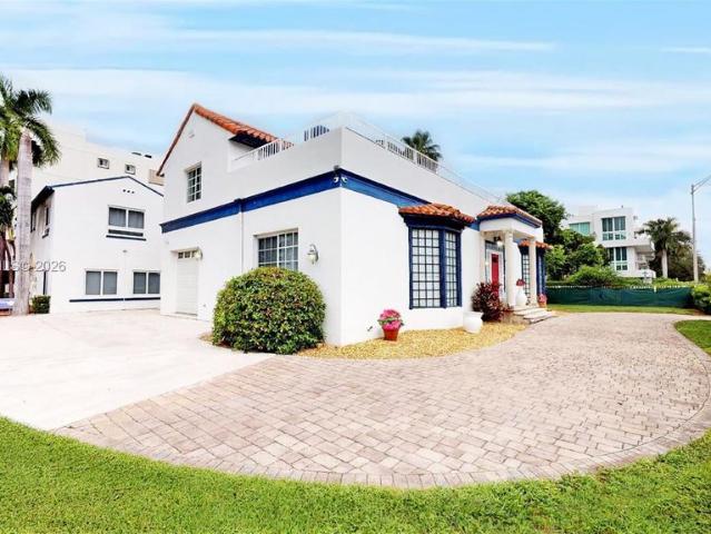 10 bedroom luxury Villa for sale in Miami Beach, Florida